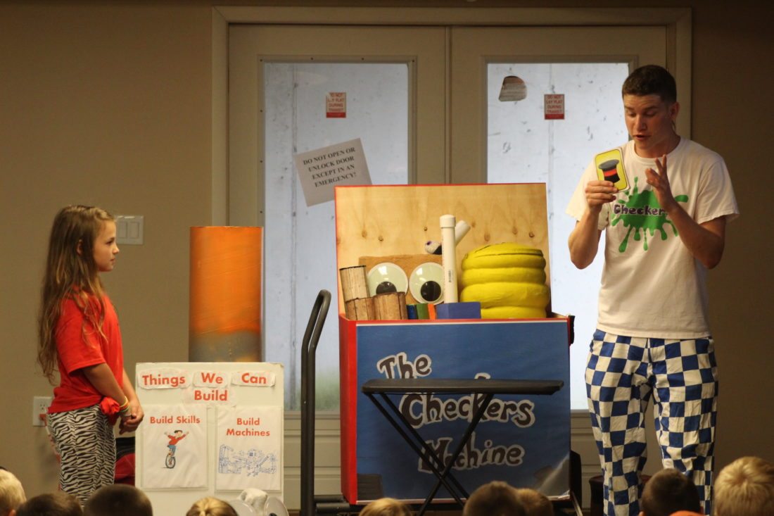 Checkers Show Wows Crowd In Kennedy Library | News, Sports, Jobs - Post ...